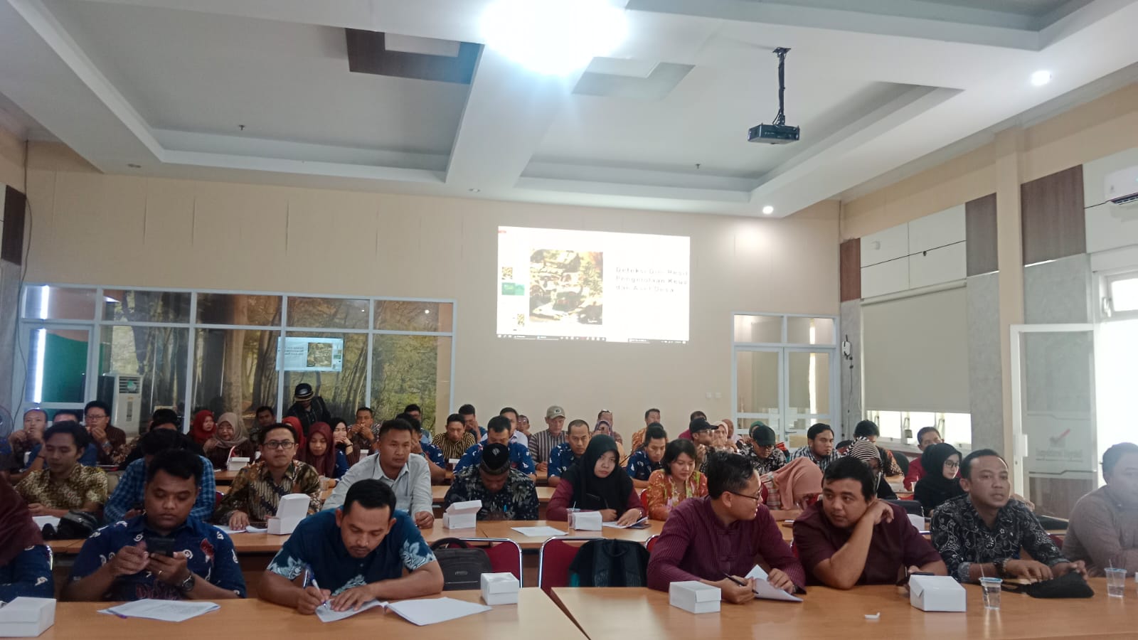 Fasilitasi Kepesertaan BPJS Kesehatan, Masyarakat Aman di Bayari oleh ...